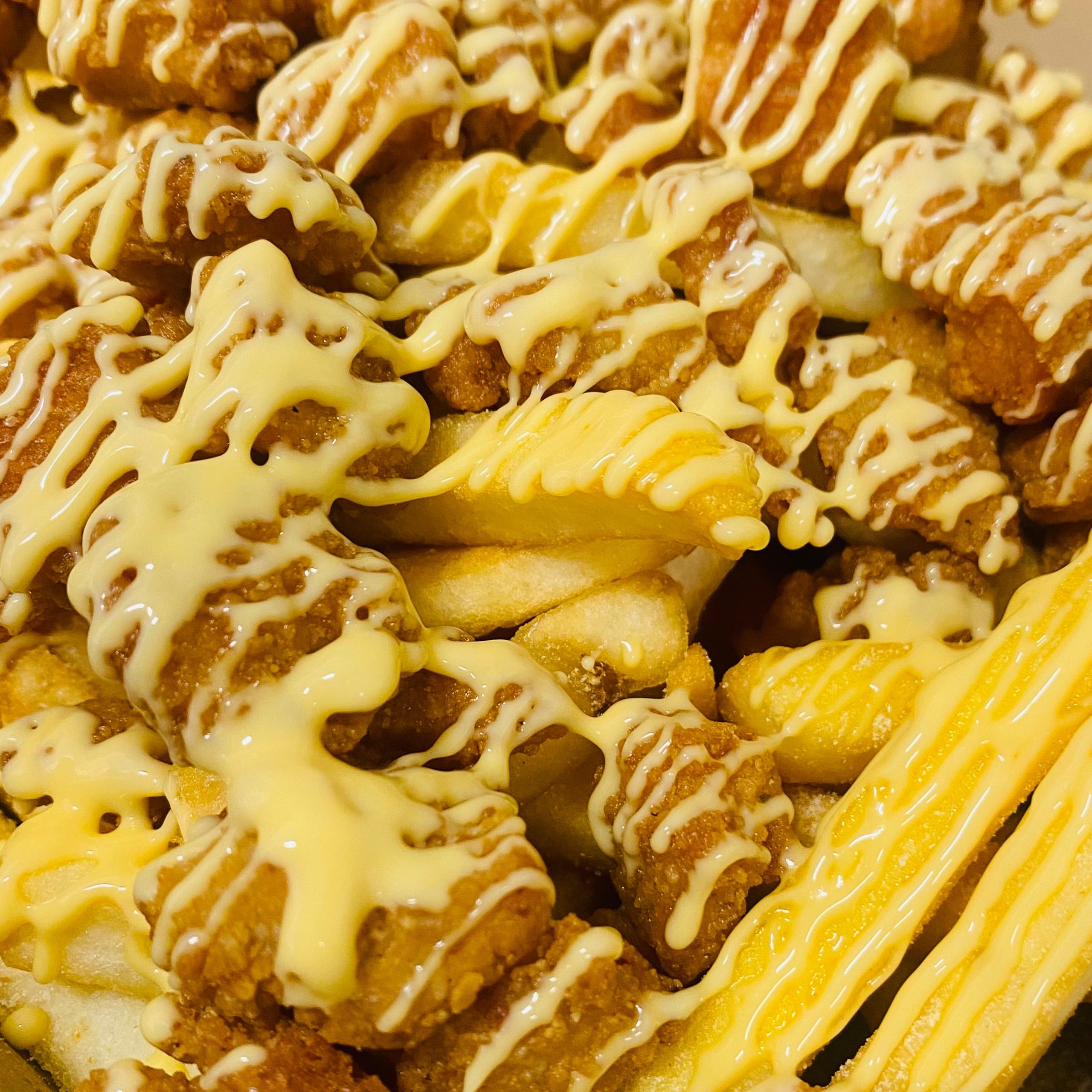 Popcorn Loaded Fries | Dingers Seafood and Takeaway